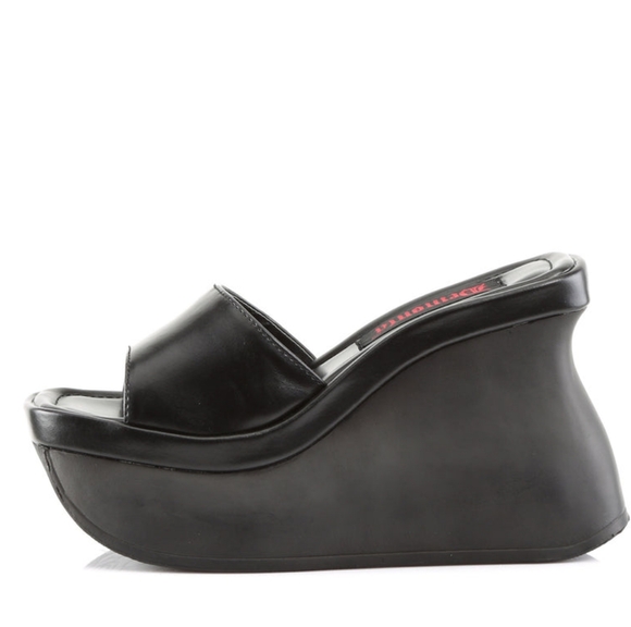 Demonia | Shoes | Demonia Pace Wedge Platform Sandals Size 8 | Poshmark